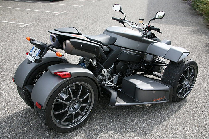 Lazareth LM 410: Irres Motorrad mit vier Rädern! - AUTO BILD