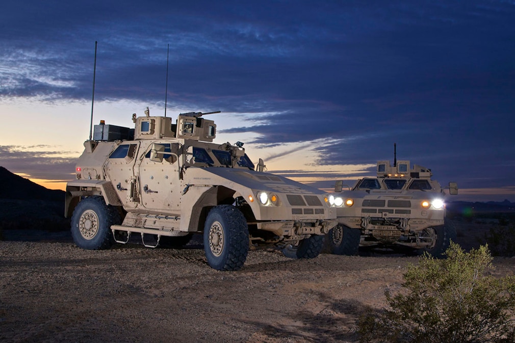 AM General Humvee C-Series: Militär-Jeep für die Straße - AUTO BILD