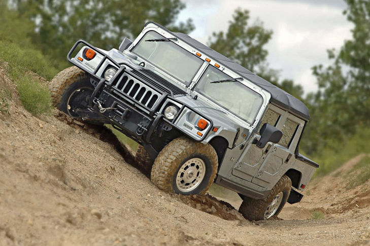 AM General Humvee C-Series: Militär-Jeep für die Straße - AUTO BILD