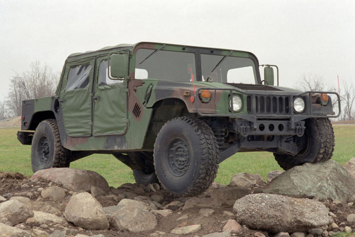 AM General Humvee C-Series: Militär-Jeep für die Straße - AUTO BILD