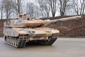 Panhard/Renault: Crab und Sphinx sind Frankreichs Panzer-Monster - AUTO ...