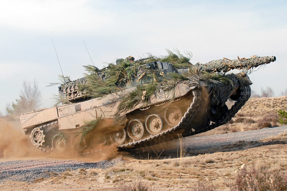 Die stärksten Panzer der Welt: Leopard, Abrams, Merkava und Co - AUTO BILD