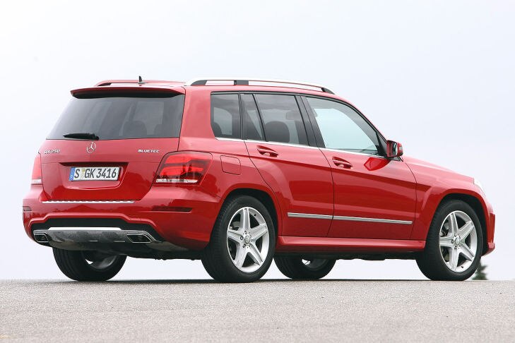 Kompakte SUVs: BMW X3 trifft auf den neuen Mercedes GLK - AUTO BILD