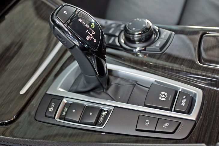 Mercedes CLS Shooting Brake vs. Audi A7 und BMW 5er Touring - AUTO BILD