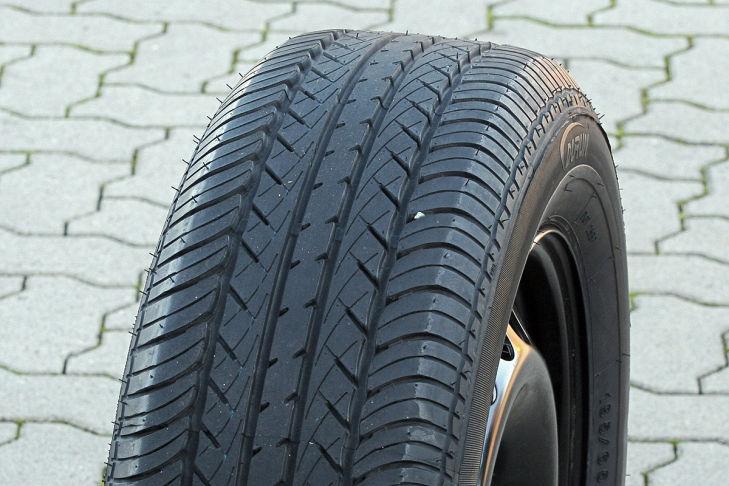 Augen auf beim Sommerreifenkauf - AUTO BILD