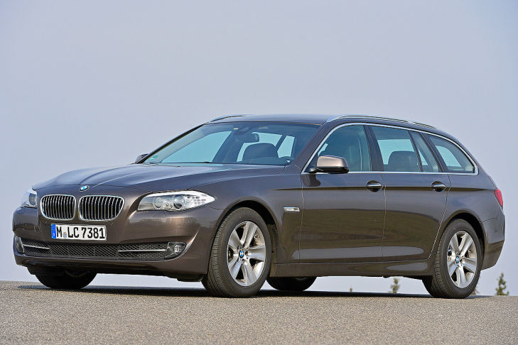 Fünfsitzer im Praxistest: Mann über Bord! - AUTO BILD