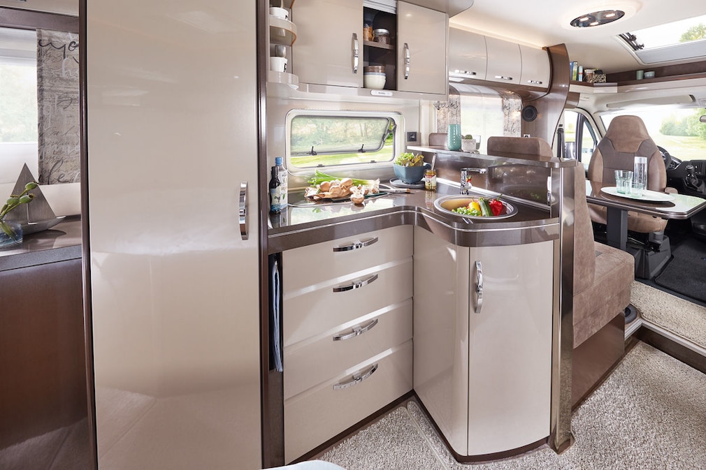 Wohnmobile und Wohnwagen von Hobby: Alle Modelle im Überblick - AUTO BILD