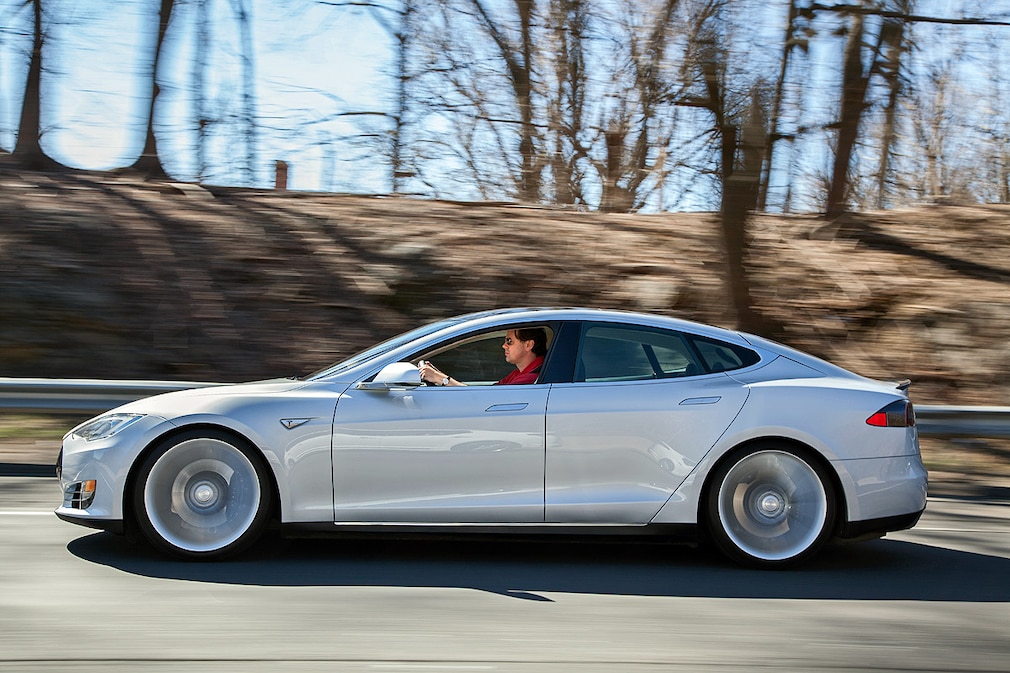 Faszination: Mit Tesla Model S und BMW M5 in den USA - AUTO BILD