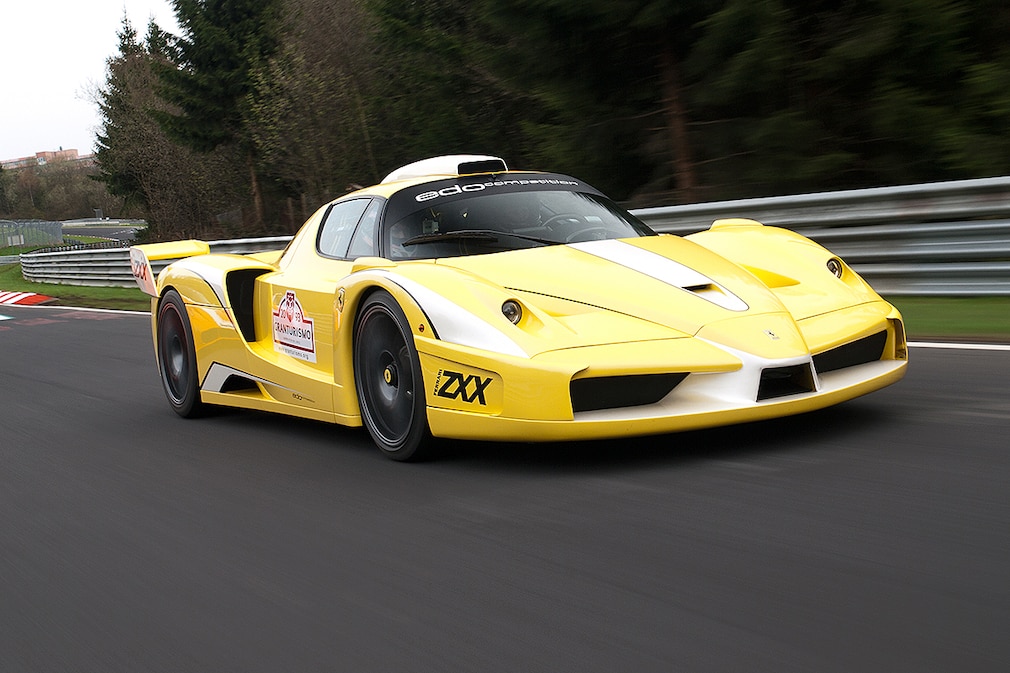 Faszination: Edo Enzo ZXX und Edo MC12 XX im Vergleich - AUTO BILD