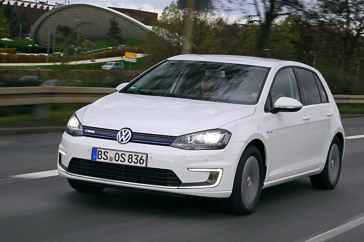 VW e-Golf / VW Golf Plug-in-Hybrid: Erste Ausfahrt - AUTO BILD