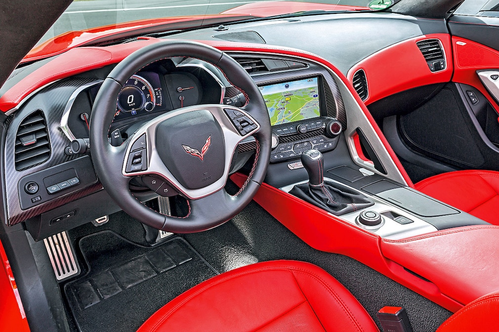 Corvette C7 Stingray mit Kamera und Analyse-System - AUTO BILD