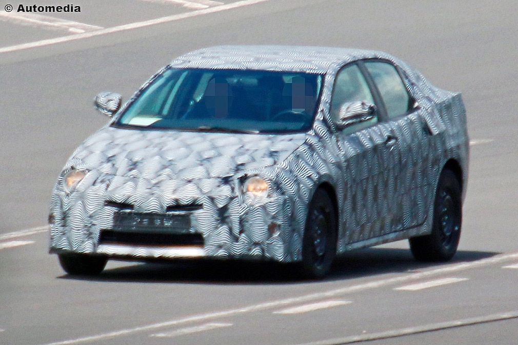 Jaguar E-Pace (2018): Vorstellung, Test, Preis und Motoren - AUTO BILD