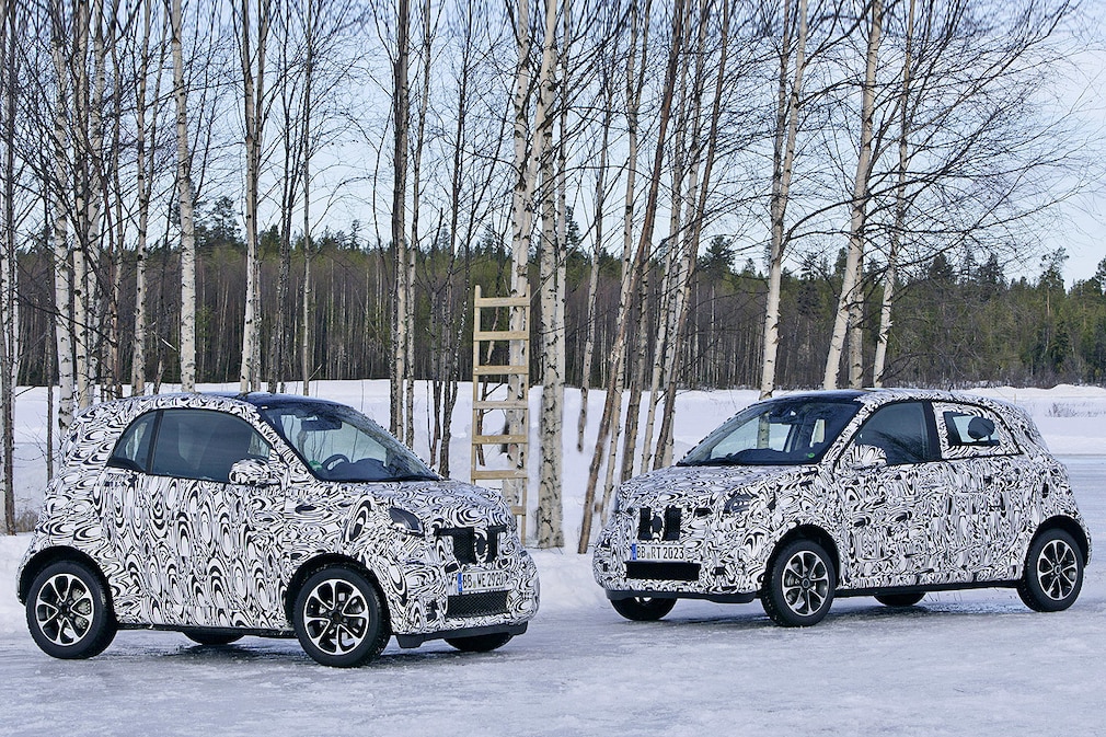 Smart im Schnee: fortwo und forfour bei letzten Tests - AUTO BILD