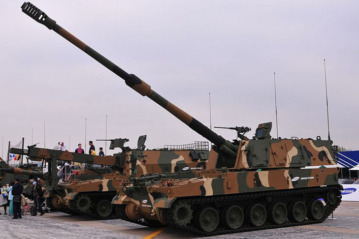 Textron Commando Select: Mega-Wumme für Radpanzer - AUTO BILD