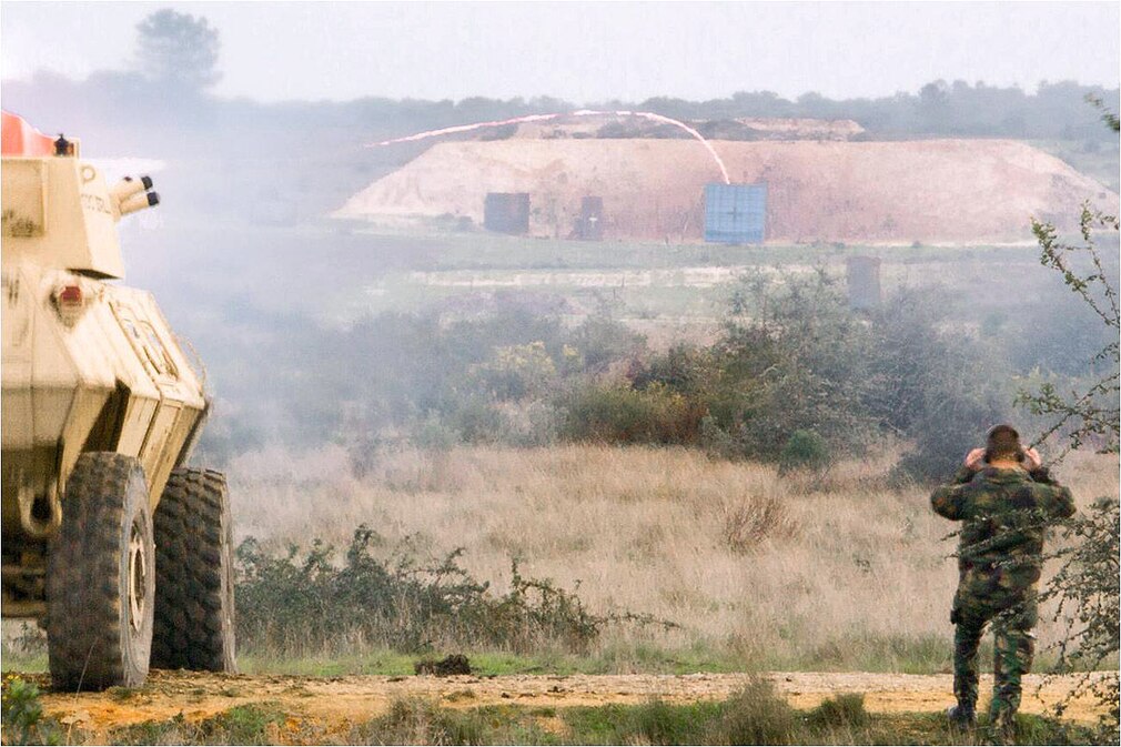 Textron Commando Select: Mega-Wumme für Radpanzer - AUTO BILD