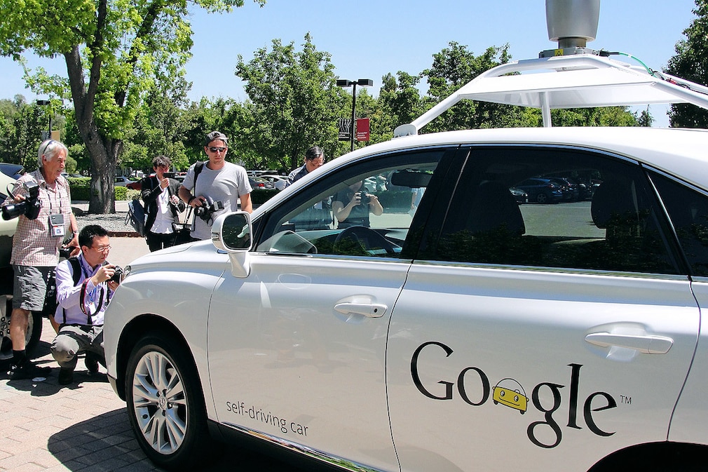 Autonomes Google-Auto: Unfallbilanz - AUTO BILD