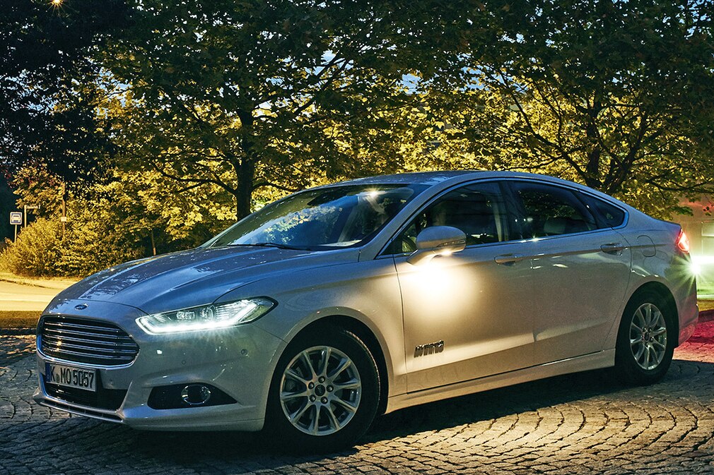 Ford entwickelt neue Lichtsysteme - AUTO BILD