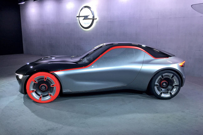Video: Opel GT (Genf 2016) - autobild.de