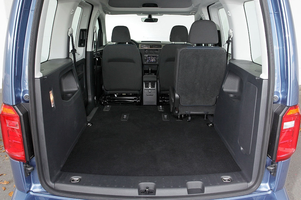 Familienfreunde: Peugeot Partner und VW Caddy im Test - AUTO BILD