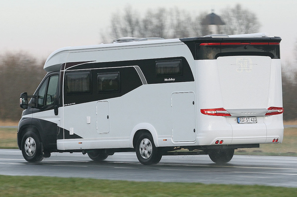 Hobby Optima de Luxe Premium-Heck T70 GE: Wohnmobil-Test - AUTO BILD