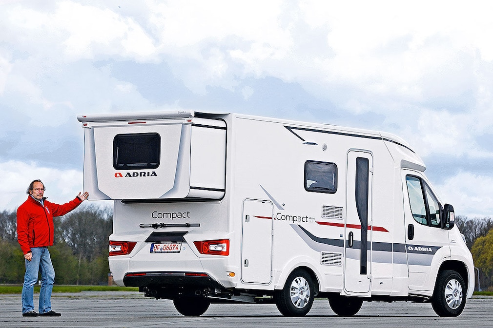 Adria Compact Plus SLS: Wohnmobil-Test - AUTO BILD