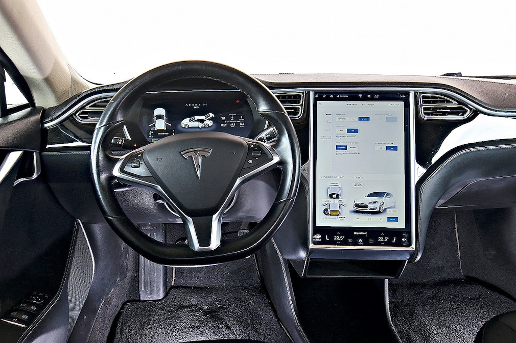 Tesla Model S: Gebrauchtwagen-Test - AUTO BILD
