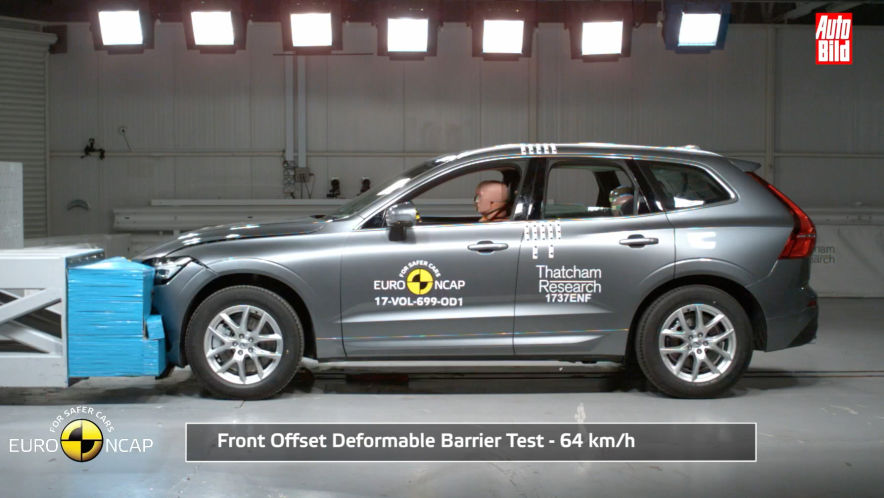 Video: Crashtest Volvo XC60 (2017) - AUTO BILD