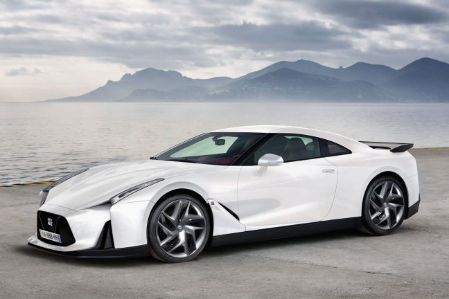 Video: Nissan GT-R (2018) - autobild.de