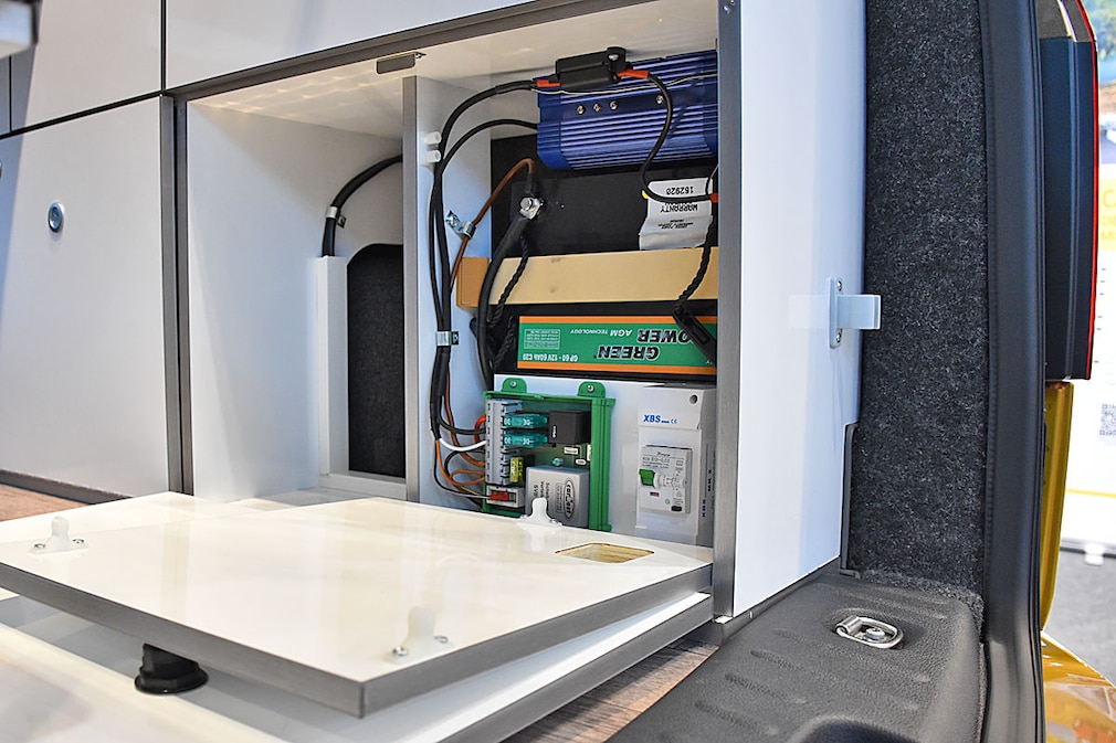 VW Caddy Maxi als Reimo Camp (2018): Preis - AUTO BILD