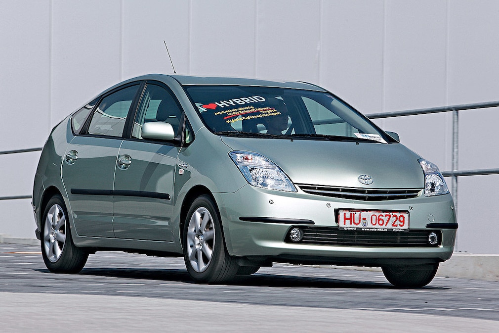 Toyota Prius II: Gebrauchtwagen-Test - AUTO BILD