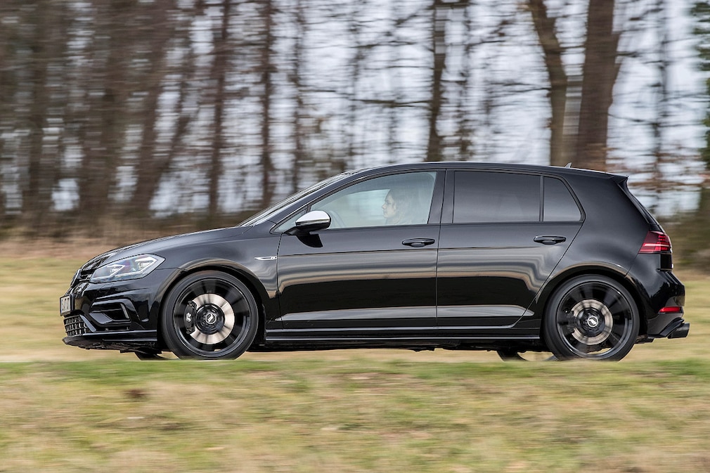 Heißer Kompakter: Abt Golf R mit 400 PS im Test - AUTO BILD