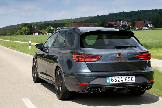 Seat Leon ST Cupra R vs. VW Golf R Variant: Kombi-Vergleich - AUTO BILD