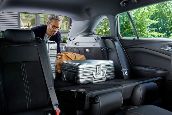 Opel Astra Sports Tourer 1.5 Diesel: Test - AUTO BILD