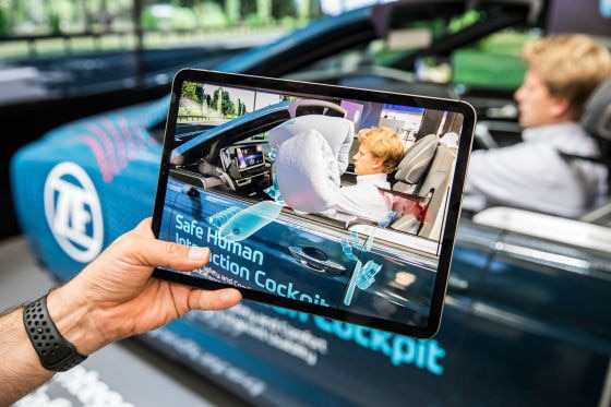 ZF Technik: Neues Safe Human Interaction Cockpit - AUTO BILD