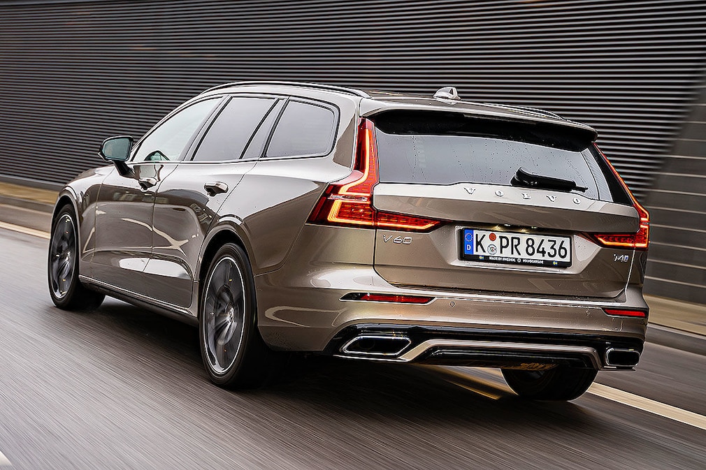 Volvo V60 T4: Wie schlägt sich der Kombi im Test? - AUTO BILD