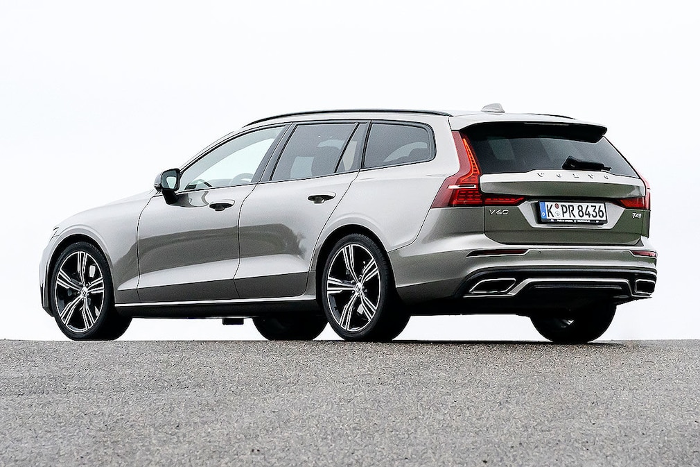 Volvo V60 T4: Wie schlägt sich der Kombi im Test? - AUTO BILD