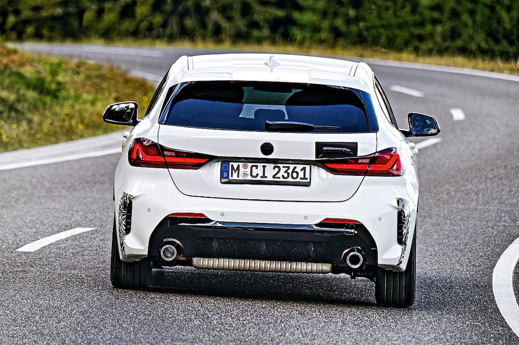 BMW 128ti im Test: Der schärfere 1er mit mehr Fahrspaß? - AUTO BILD