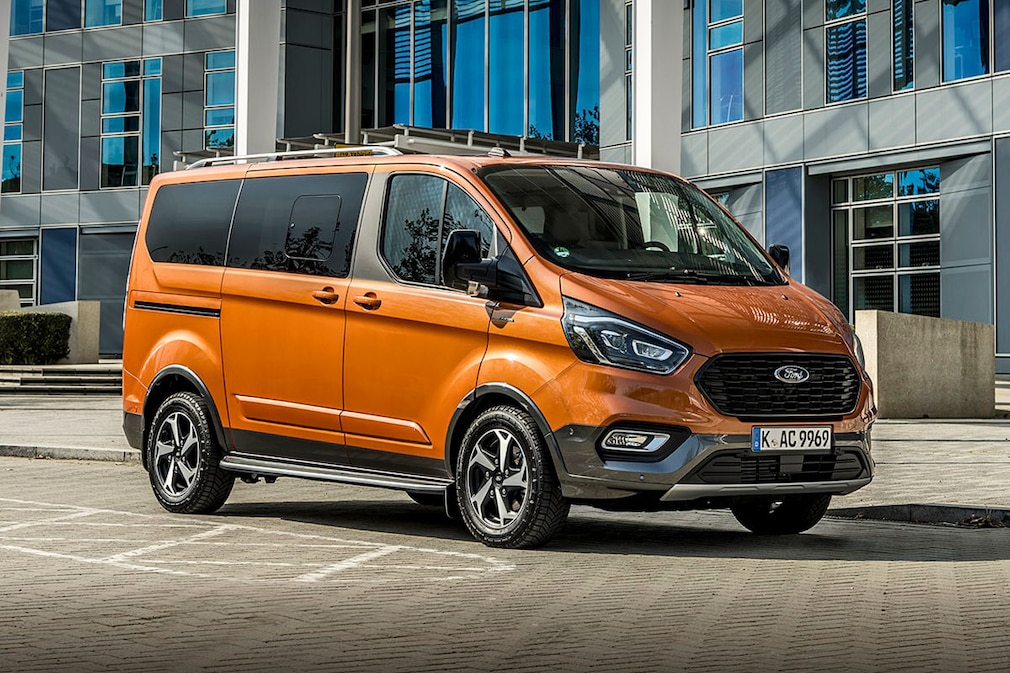 Ford Tourneo Custom Active: So fährt sich der Van im Offroad-Look ...