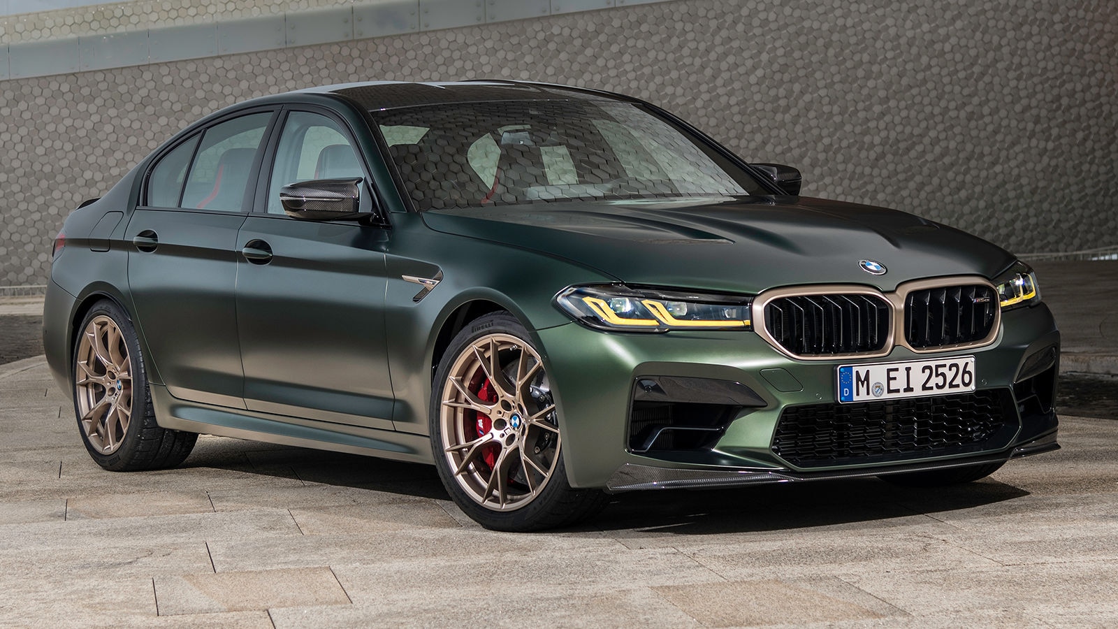 BMW M5 CS (2021): Neuvorstellung - Sitzprobe - V8 - Preis - Info - AUTO ...