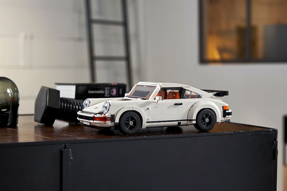 Porsche 911 G-Modell: Lego-Modell aus 1458 Teilen kommt im März - AUTO BILD