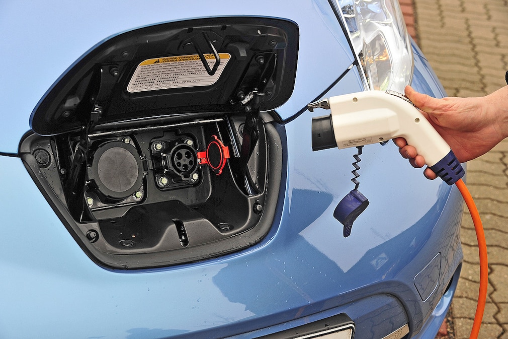 Ladestecker: Diese Steckertypen gibt es für E-Autos - AUTO BILD
