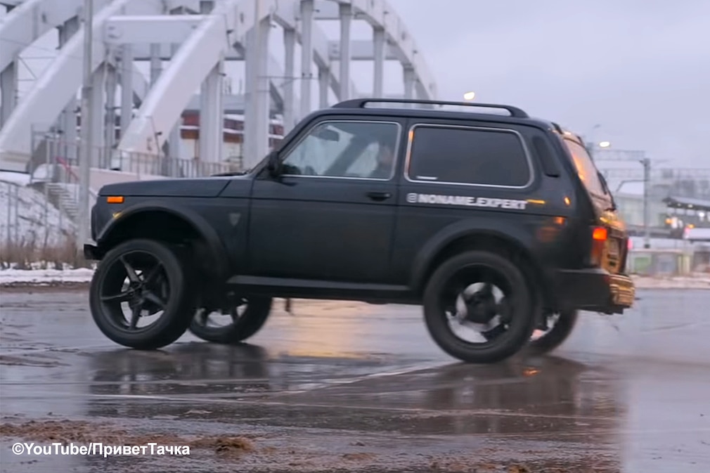 Verrückter Umbau: Lada Niva mit BMW-Motor - AUTO BILD