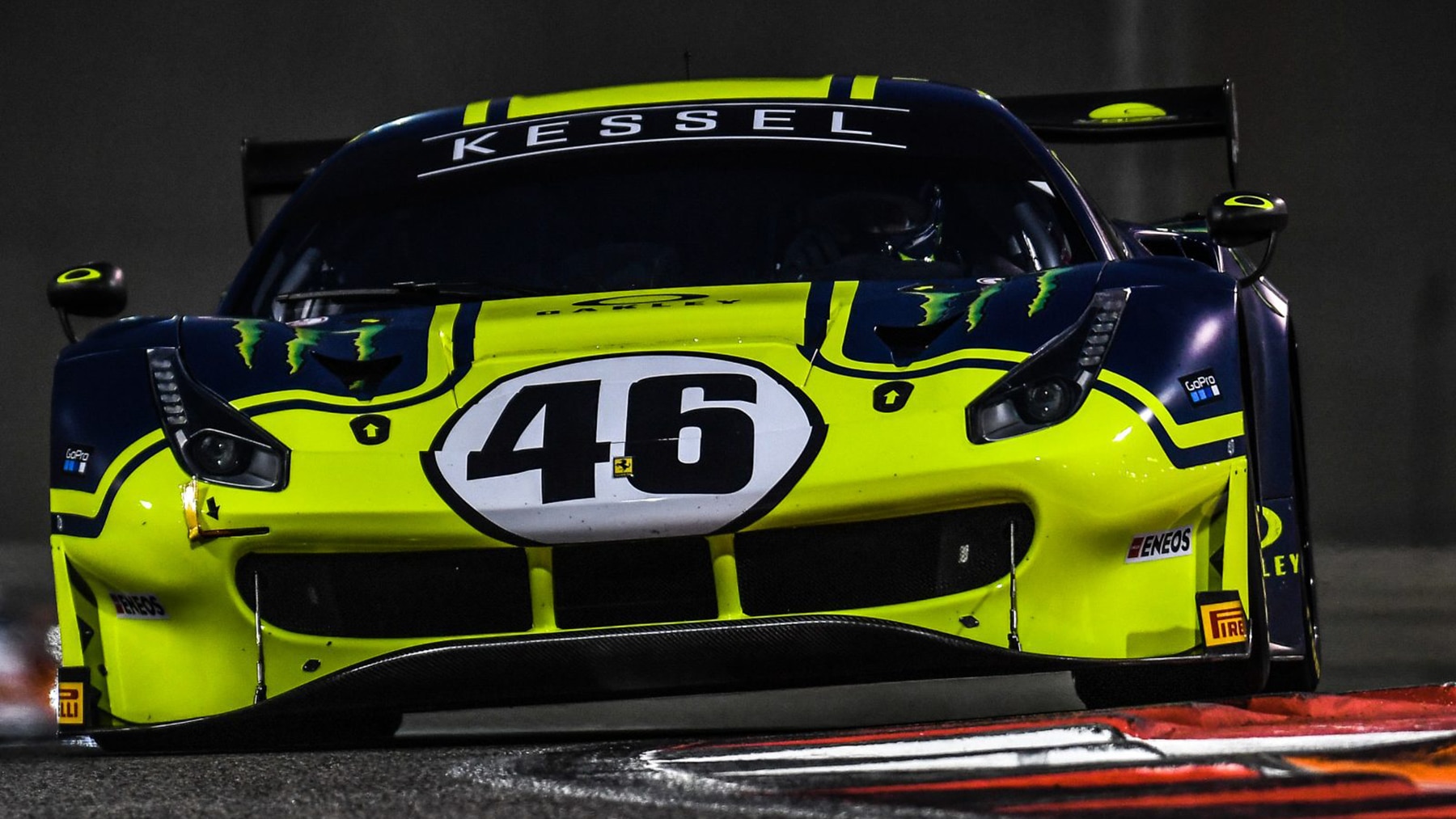 MotoGP-Superstar Rossi: Vom Bike ins Auto - AUTO BILD