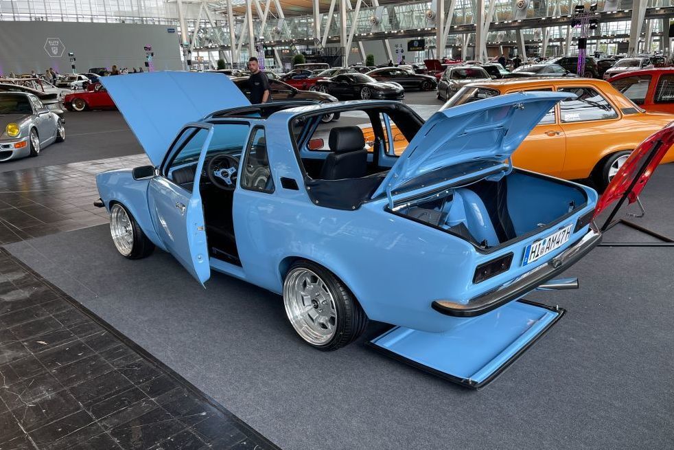 Opel Astra Hybrid: Tuning-Kur mit 80er-Jahre Motorsport-Stil - AUTO BILD