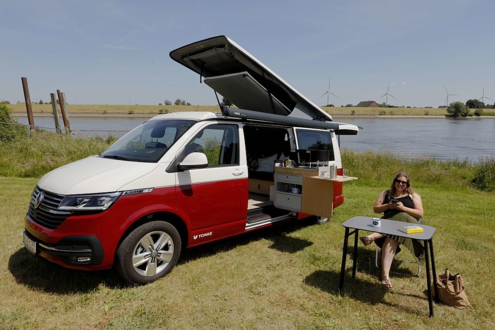 Tonke Van XL: VW T6.1 Multivan mit Camper-Ausbau - AUTO BILD