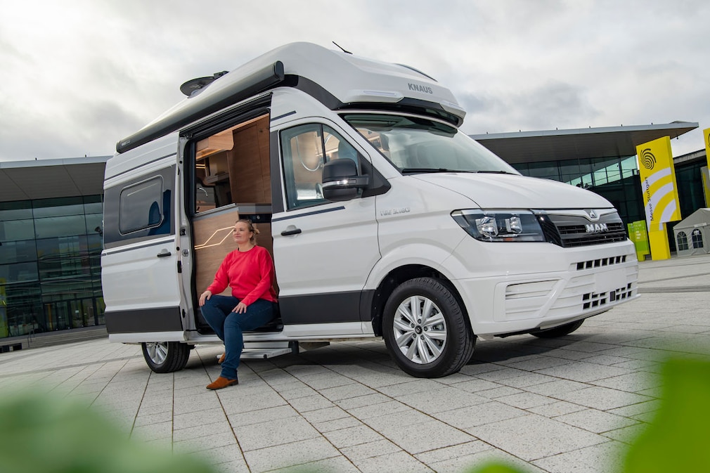 Knaus Boxdrive 600 XL: Hochdachcamper von Knaus im Check - AUTO BILD