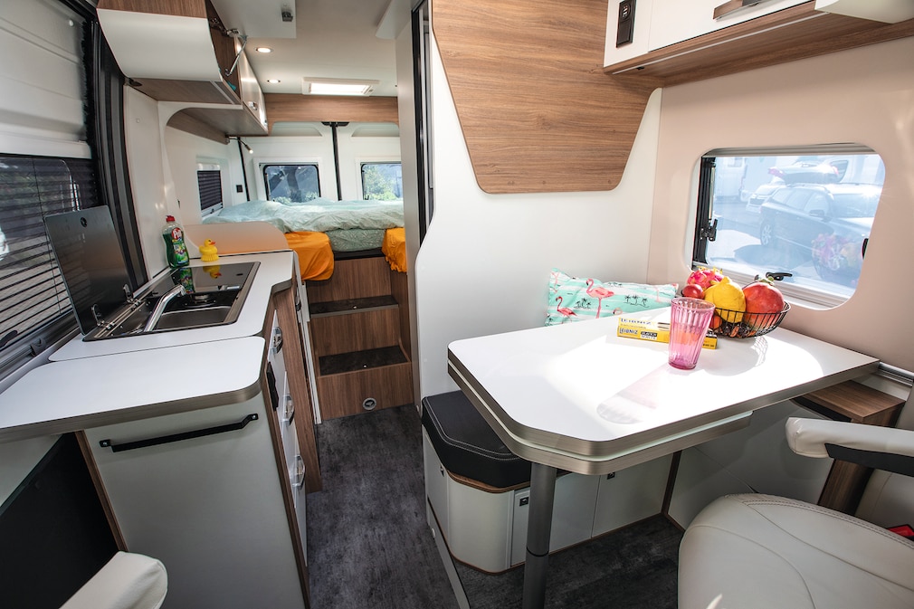 Pilote V600G: Der V600G zaubert beim Raum - AUTO BILD