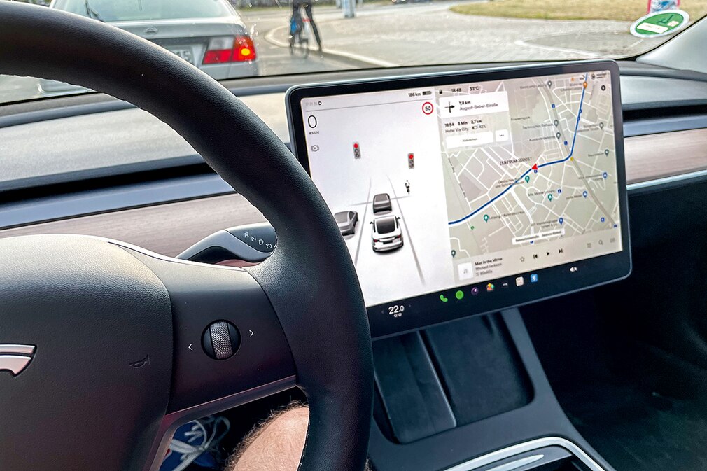 Alltagstest Tesla Model 3: Ist das Musk-Raumschiff was fürs Herz ...