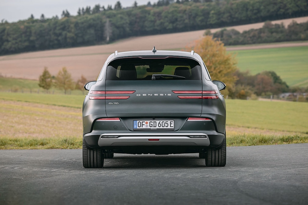 Genesis Electrified GV70: Das große SUV fährt jetzt elektrisch - AUTO BILD
