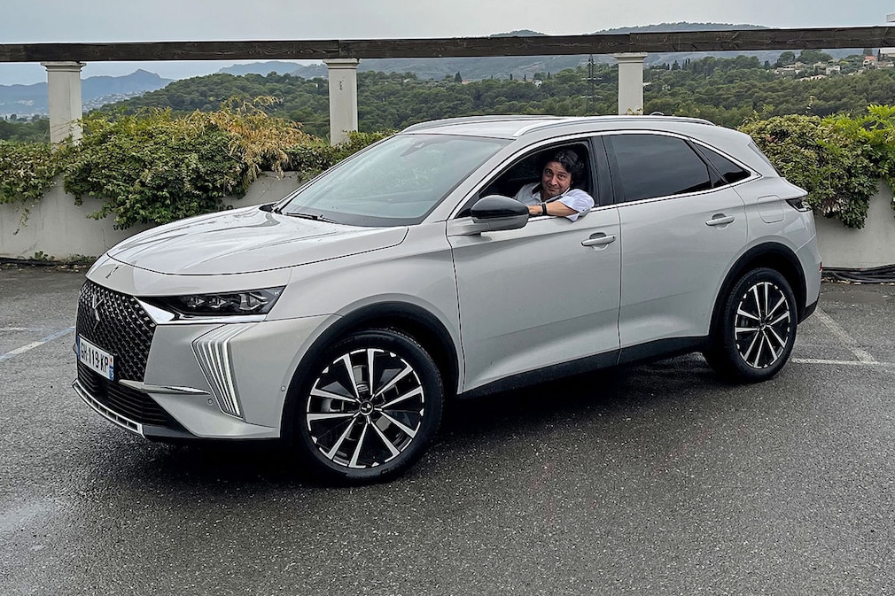 DS 7 E-Tense 4x4 360: die erste Fahrt im Hybrid-Sportmodell - AUTO BILD